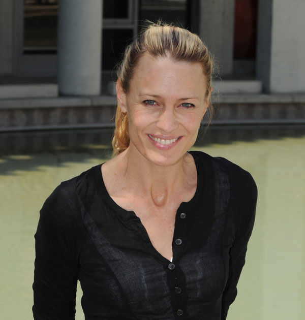 Robin Wright Penn | ExtraTV.com