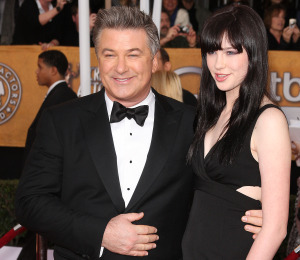 Baldwin's Daughter Dialed 911 When He Didn't Answer Phone | ExtraTV.com