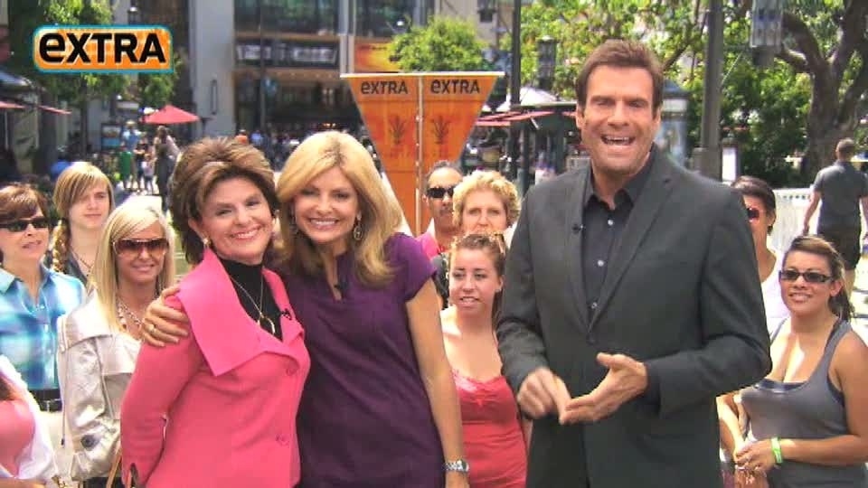 Gloria Allred and Lisa Bloom's Mother/Daughter Debate at The | ExtraTV.com