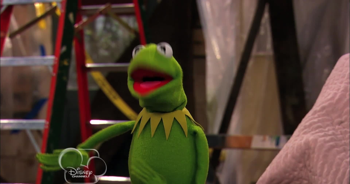 Sneak Peek! Muppets Guest Star on 'Good Luck Charlie' | ExtraTV.com