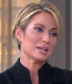 Amy Robach’s Cancer Battle: Cuts Hair and Feels ‘Empowered’ | ExtraTV.com