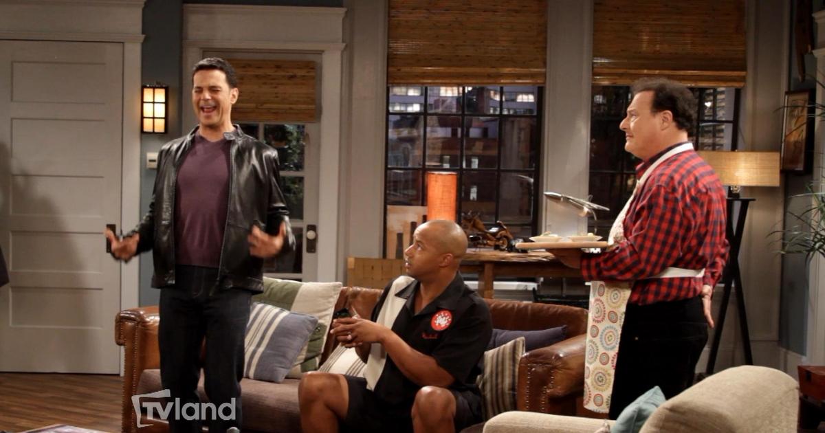 Watch! The Cast of TV Land's 'The Exes' Goes 'Freaky Friday' | ExtraTV.com