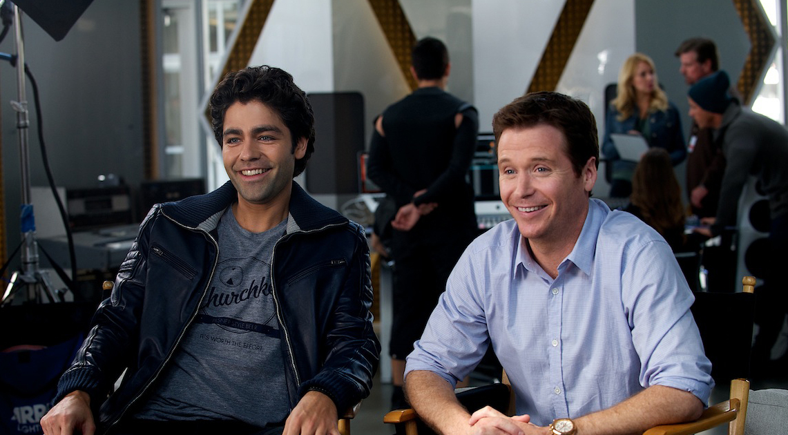 The Boys Are Back! ‘Extra’ on the Set of ‘Entourage’ Movie | ExtraTV.com
