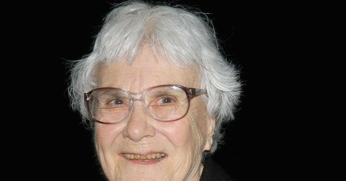 'To Kill a Mockingbird' Author Harper Lee Dead at 89 | ExtraTV.com