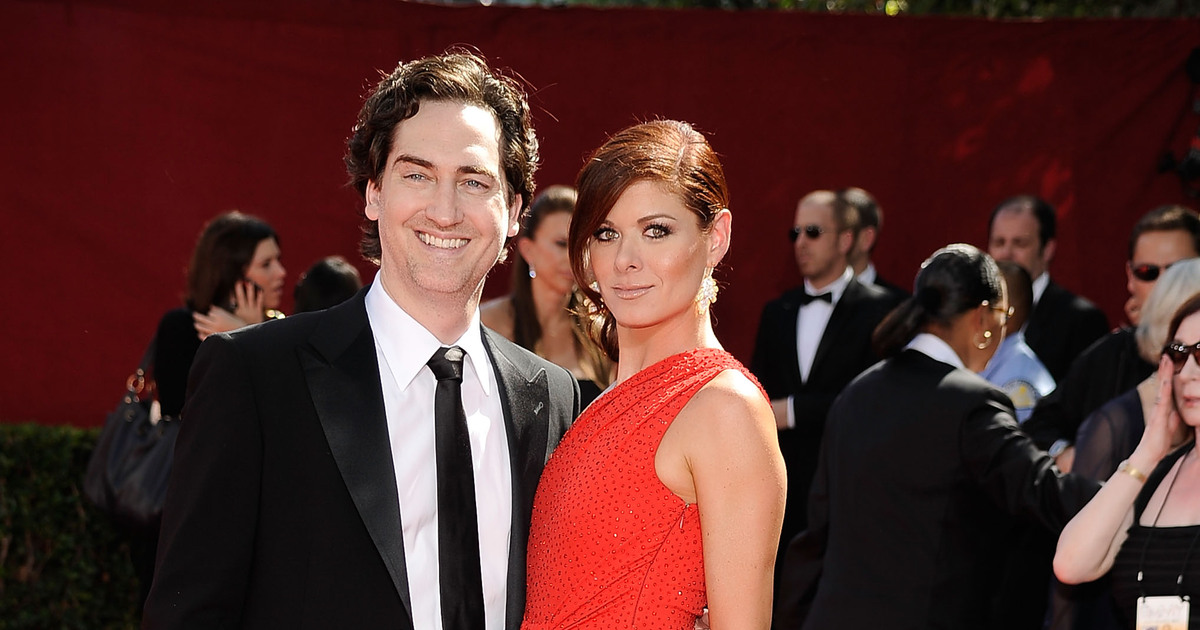 Debra Messing & Daniel Zelman's Divorce Finalized after 4 Years ...