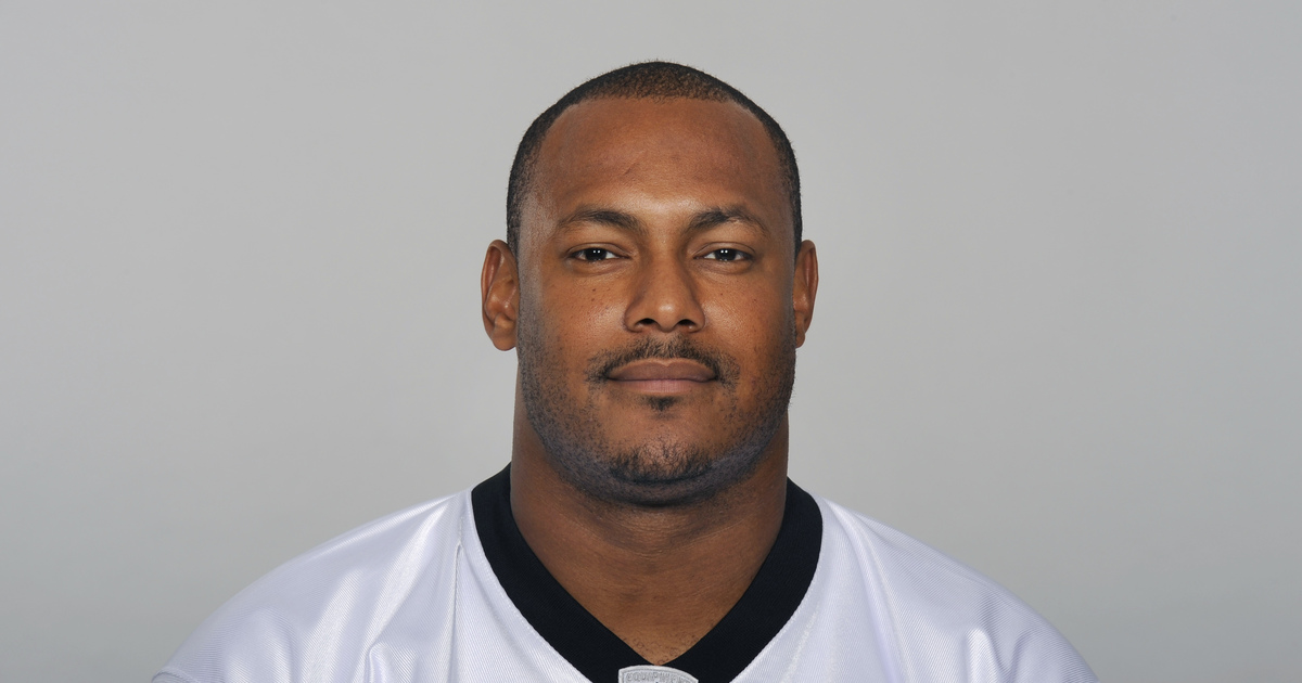 NFL Stars React to Football Player Will Smith’s Death | ExtraTV.com