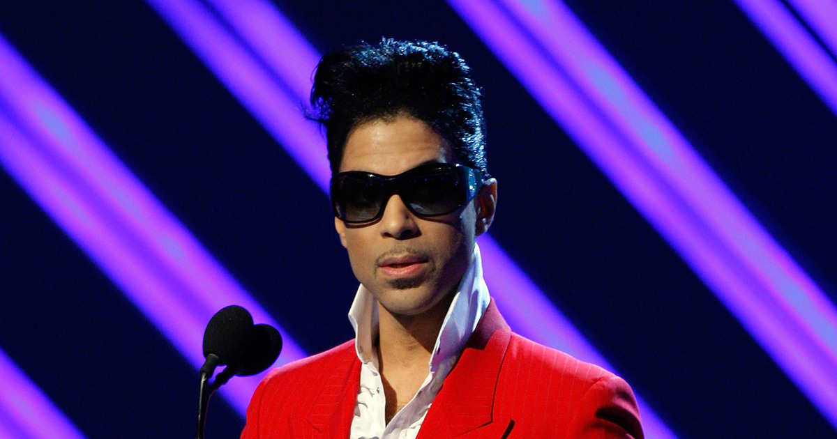 Who Will Inherit Prince’s $300M Fortune? | ExtraTV.com
