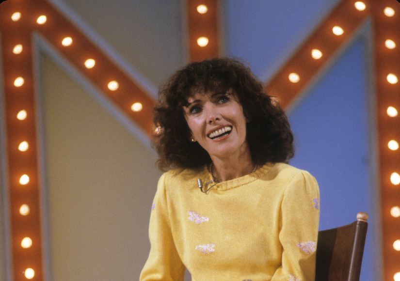 'Alice' Actress Beth Howland Dead at 74 | ExtraTV.com