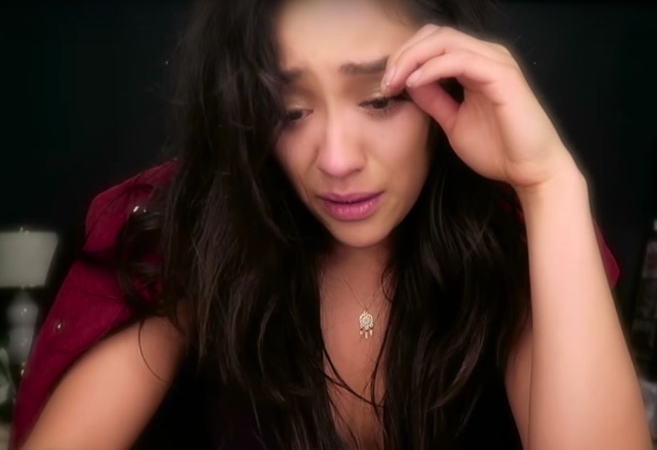 Shay Mitchell Breaks Down in 'Pretty Little Liars' Farewell Video ...