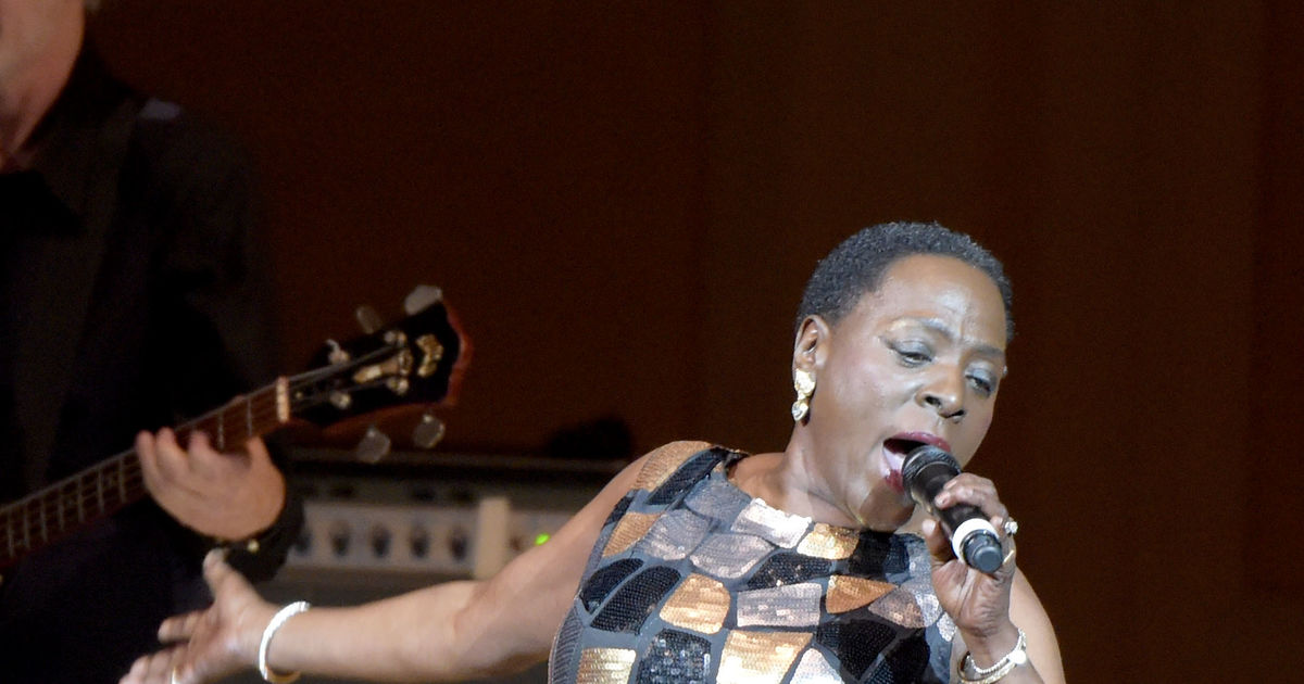 Queen of Funk Sharon Jones Dead at 60 | ExtraTV.com