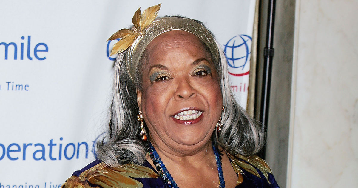 'Touched by an Angel' Star Della Reese Dead at 86 | ExtraTV.com
