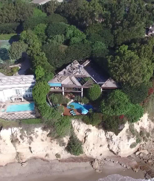 Mansions & Millionaires: A Look Inside Johnny Carson’s Malibu Home ...