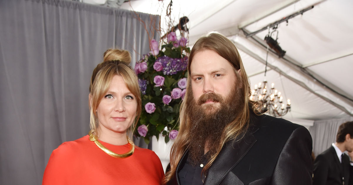 First Glimpse! Chris Stapleton & Wife Morgane Welcome Baby #5 | ExtraTV.com
