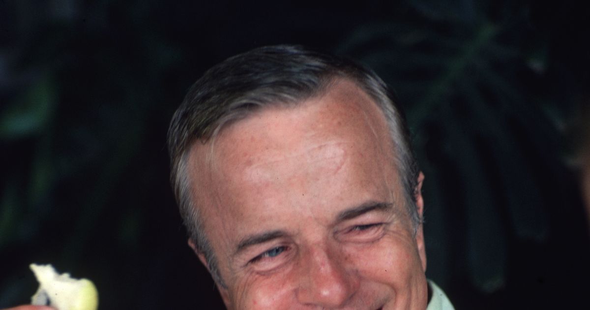 'Romeo and Juliet' Director Franco Zeffirelli Dead at 96 | ExtraTV.com