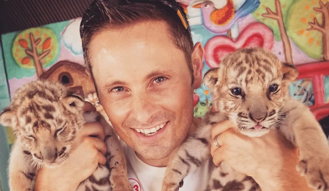 YouTuber Grant Thompson Dead at 38 After Paragliding Accident | ExtraTV.com
