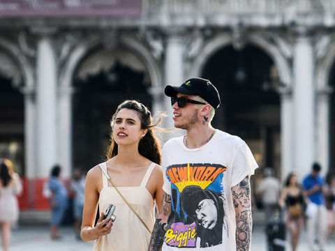 Pete Davidson & Margaret Qualley Spotted Holding Hands in Venice ...