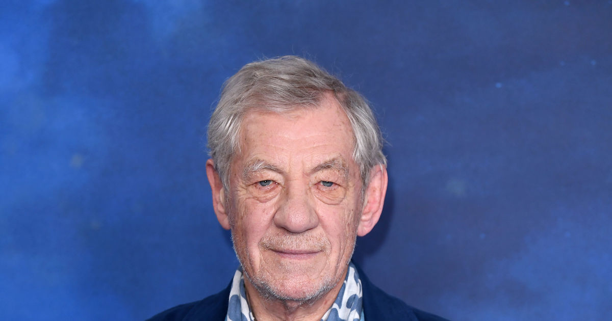 Sir Ian McKellan Says ‘Cats’ Had Him ‘Laughing’ and ‘Gulping with ...