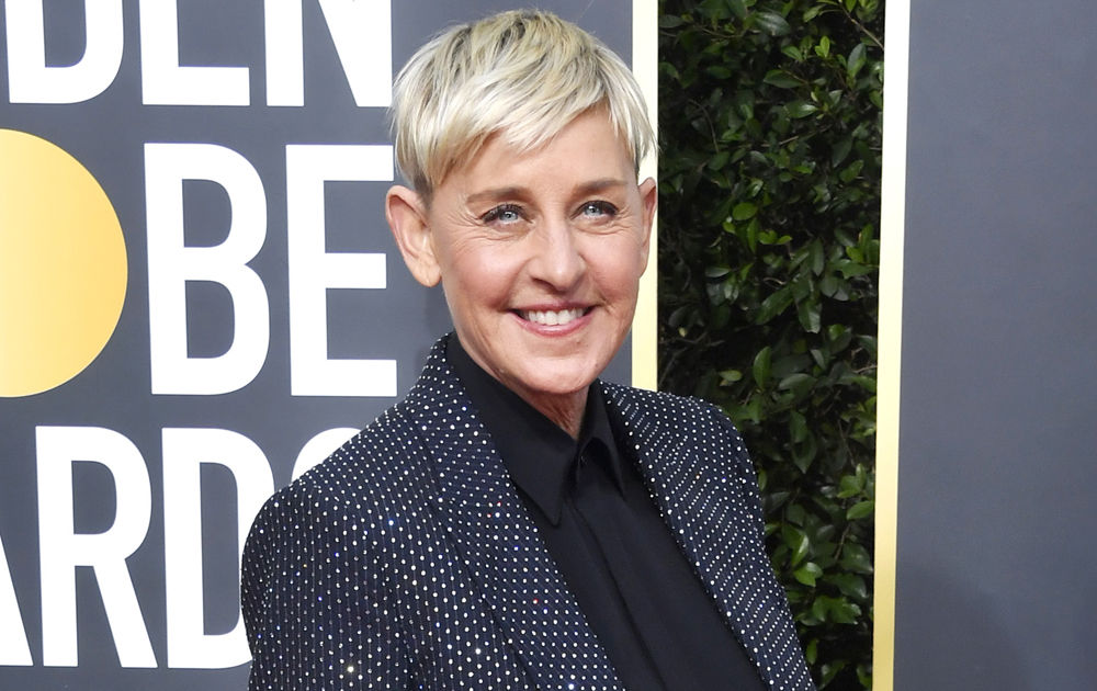 LOL! Ellen Goes the ‘Extra’ Mile at the Golden Globes | ExtraTV.com