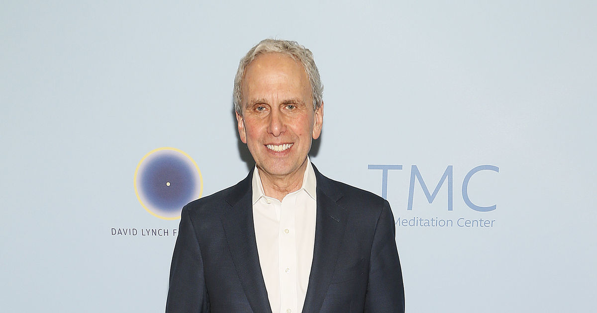 Transcendental Meditation Teacher Bob Roth Talks Stress in a Pandemic ...