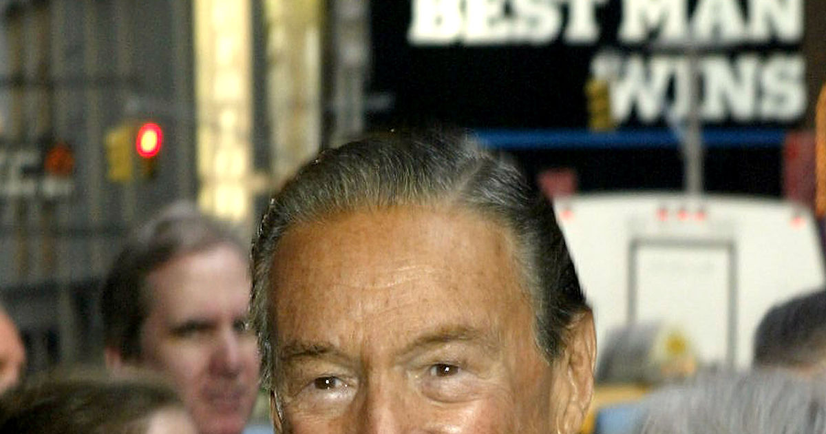 A Look Back at Mike Wallace’s Life & Career on ‘60 Minutes’ Anniversary ...